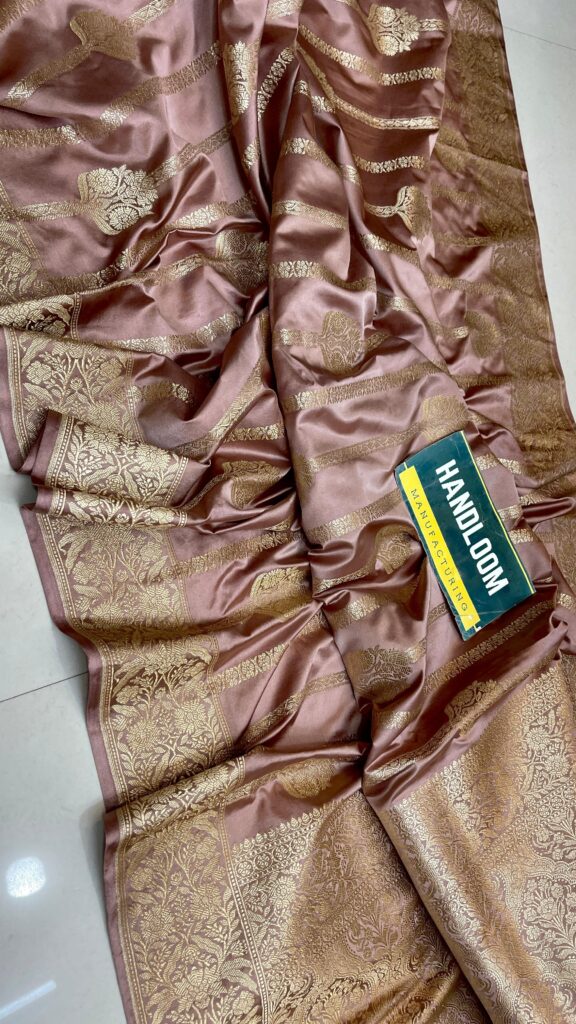 Purple Semi Mashroo Silk Saree - Indian Ethnic Wear